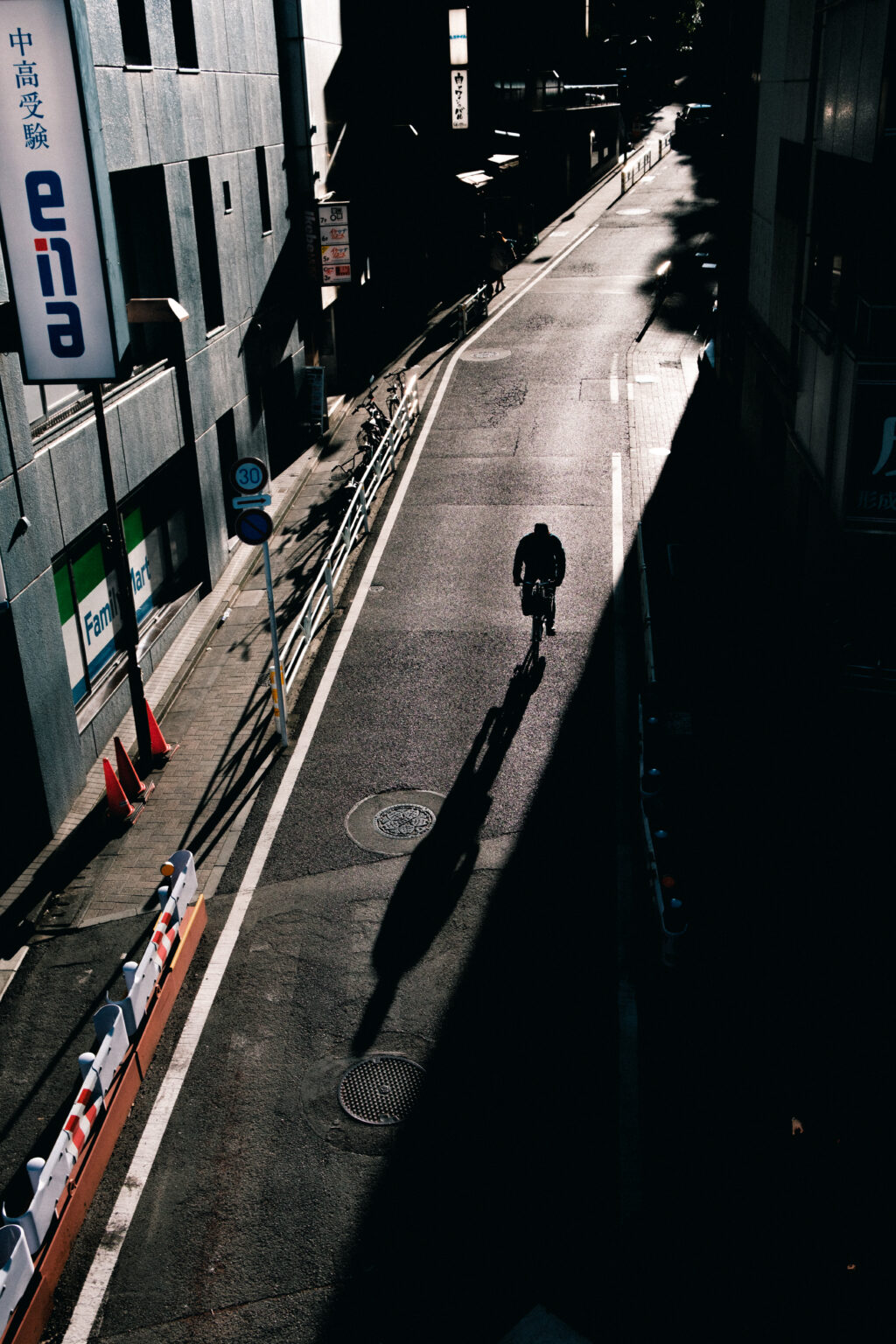 [FUJIFILM X-T50]中身は最新なのにコンパクトすぎるカメラレビュー - Photo Life